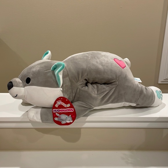 Squishmallows | Other | Nwt 22 Ryan The Husky Hugmallow Valentine ...